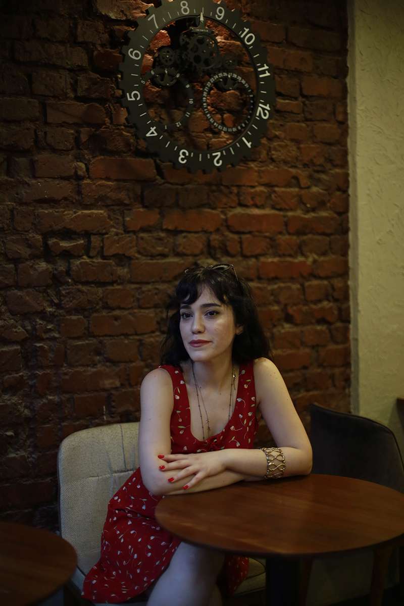 Ezgi Polat: "Susarak anlaşabilmek iletişimin doruk noktası." - Oggito