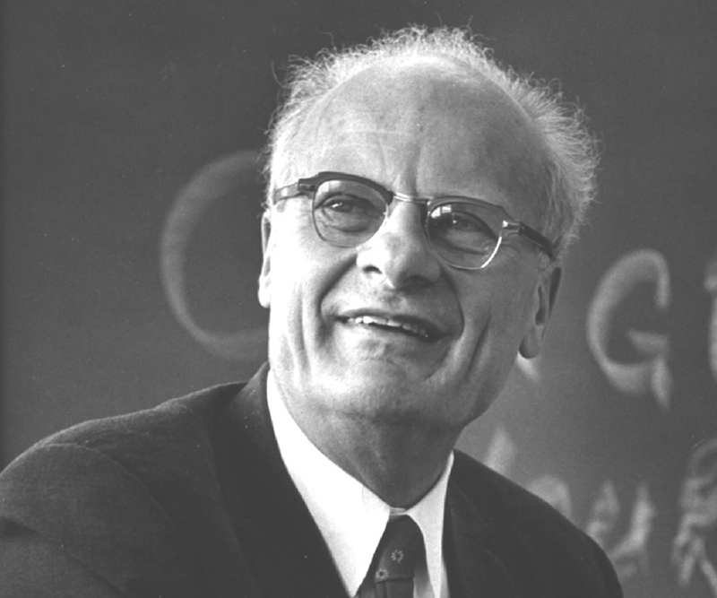 Hepimiz Yıldız Tozundan Oluşuruz - Oggito