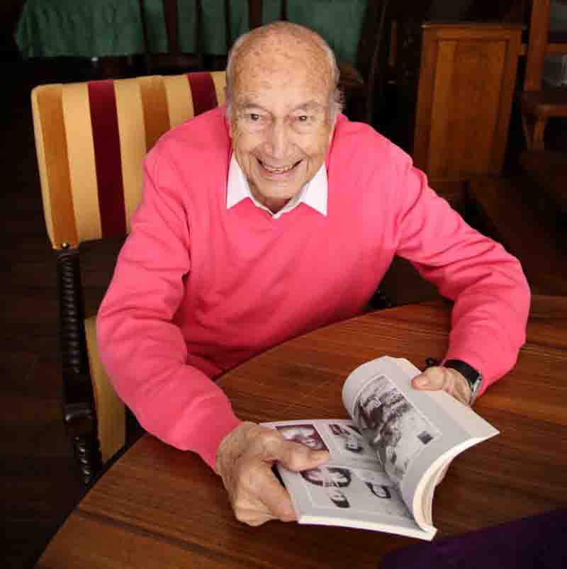 Hıfzı Topuz'la Tanışmanın Mutluluğu - Oggito